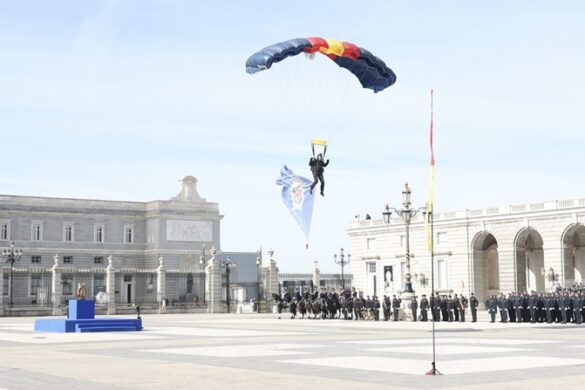 La EMT organiza un Rally de Autobuses Históricos en el Paseo del Prado ...