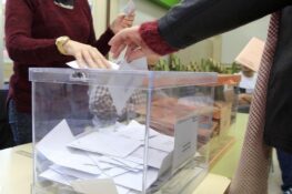 La EMT organiza un Rally de Autobuses Históricos en el Paseo del Prado ...